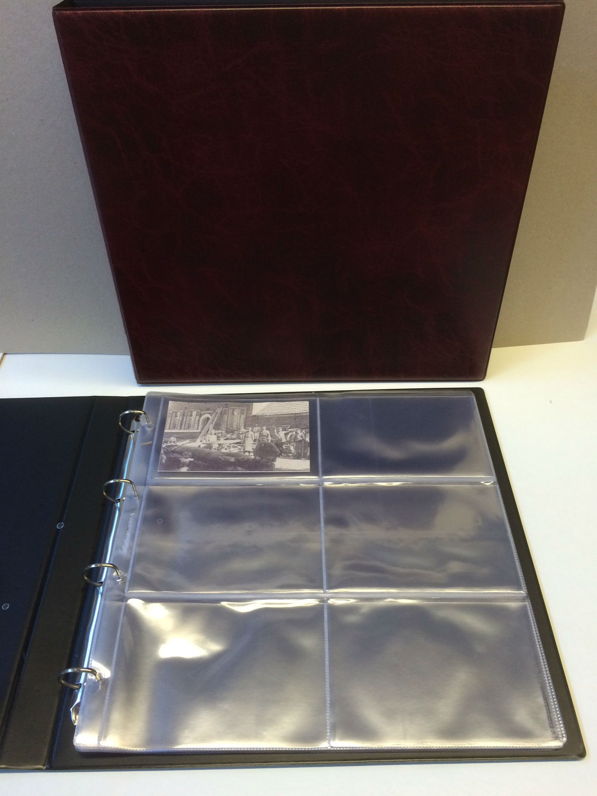 LUKOS/VINYA album cartes postales avec 10 feuilles (8x6 cases hor + 2x ...